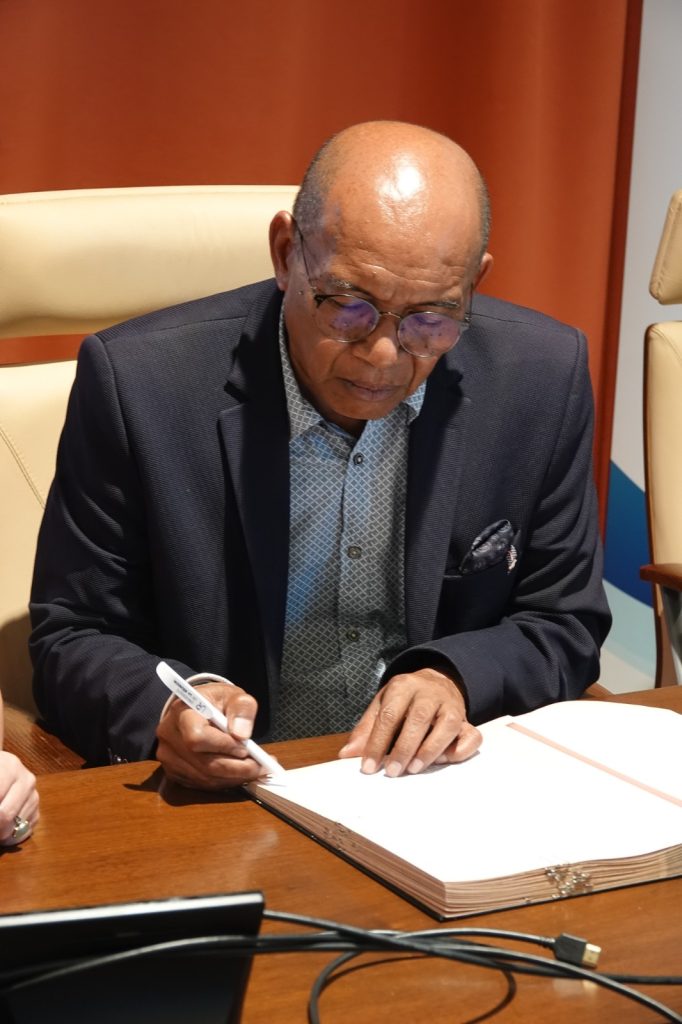 Lancement du projet TRANGA à l'Université de La Réunion - Université de ...